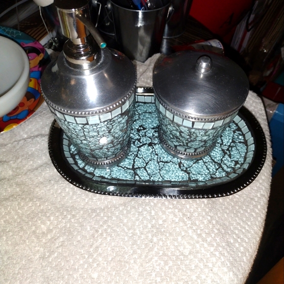 Source Unknown | Bath | Bath Set | Poshmark